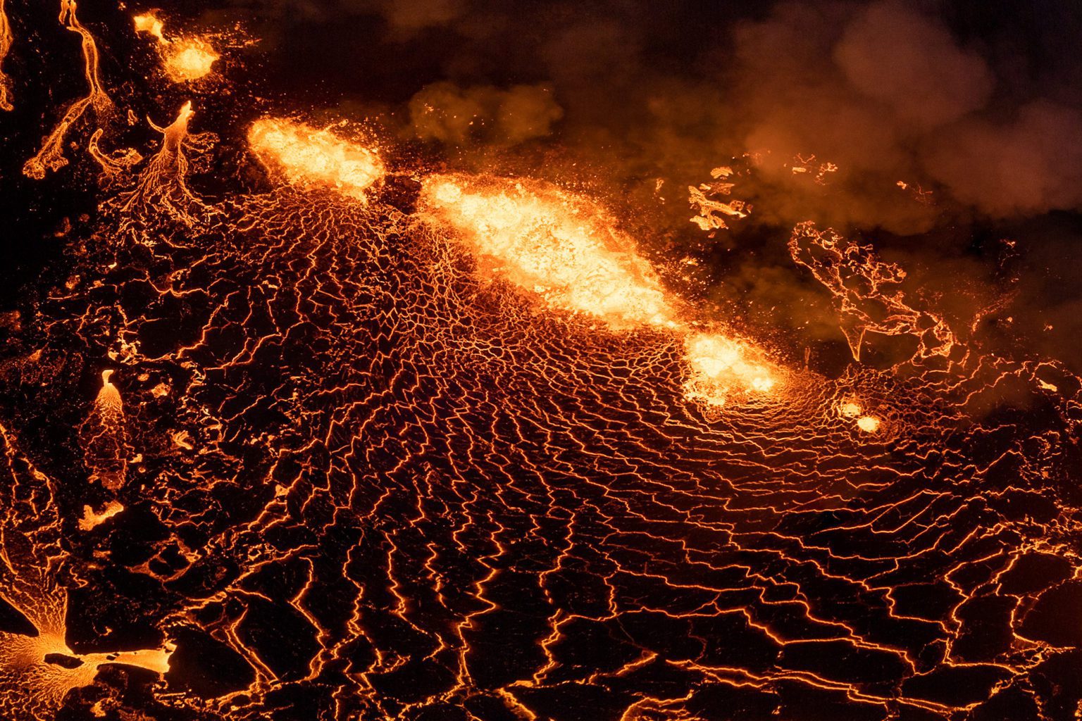 The Meradalir Eruption - Jeroen Van Nieuwenhove Photography