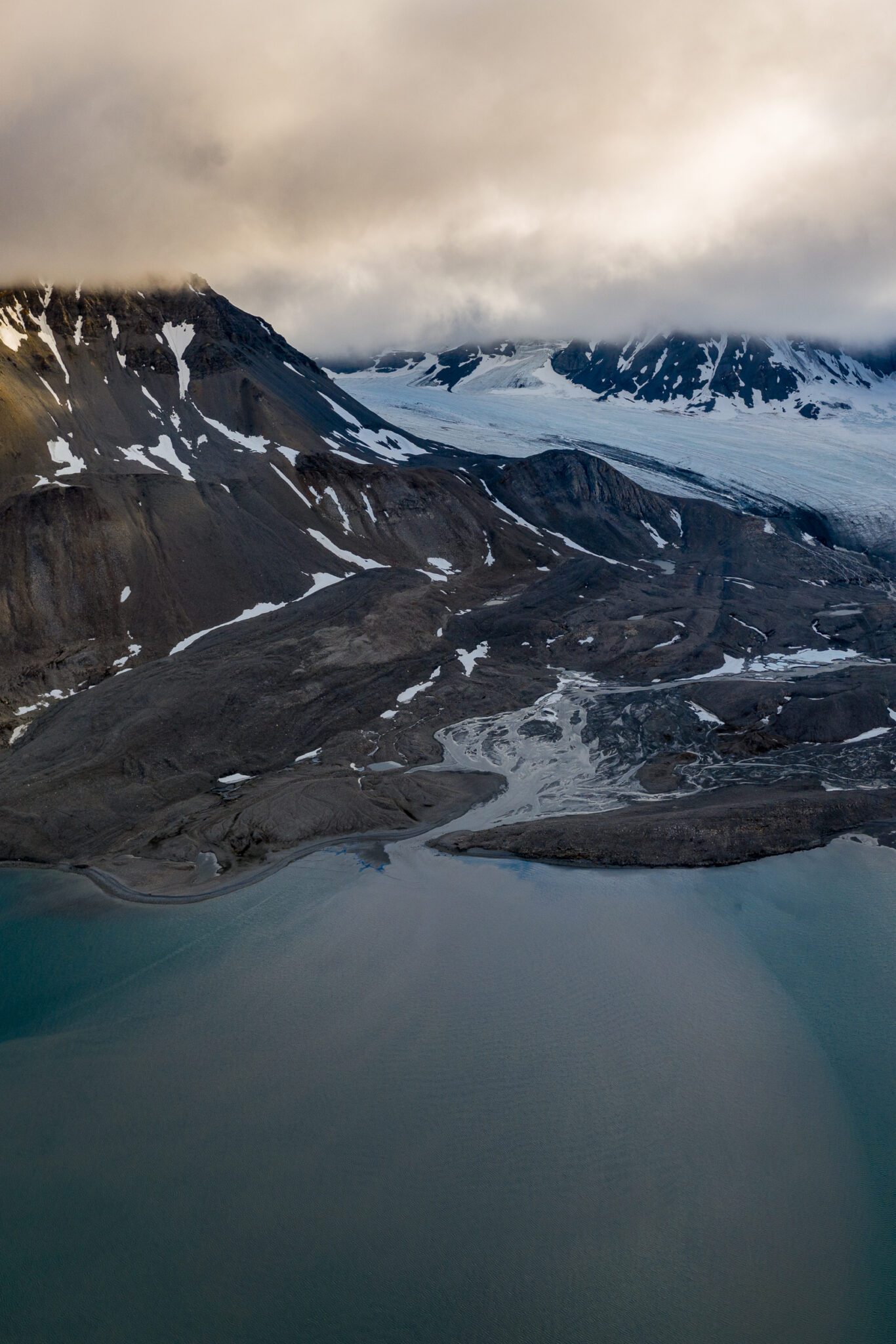 Svalbard Gallery - Jeroen Van Nieuwenhove Photography
